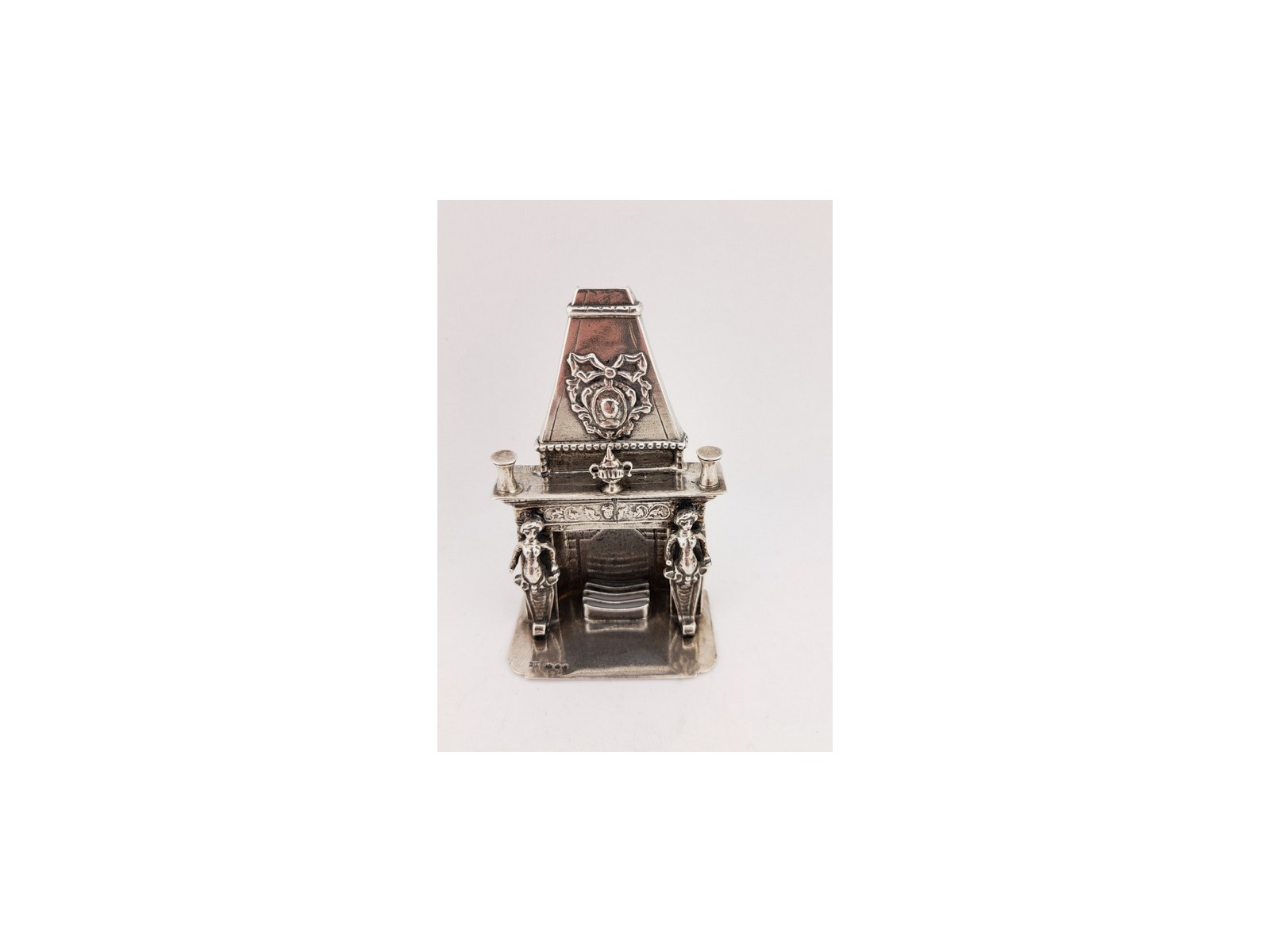 Miniatuur haard, 2e gehalte zilver, Hollands, jaar 1976. - Het ...
